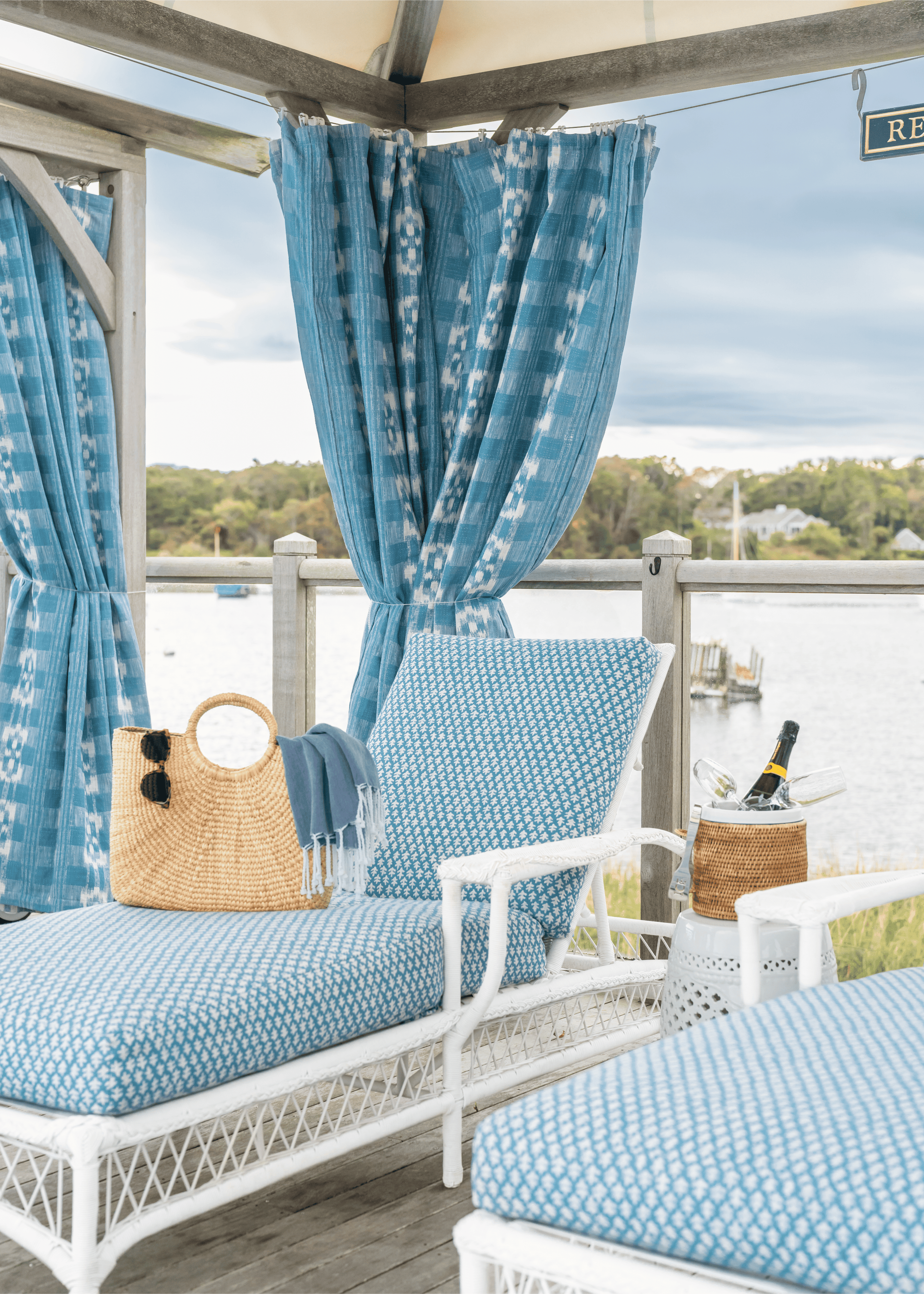 Burma Performance Fabric Summer Blue (Reversible) – Sister Parish