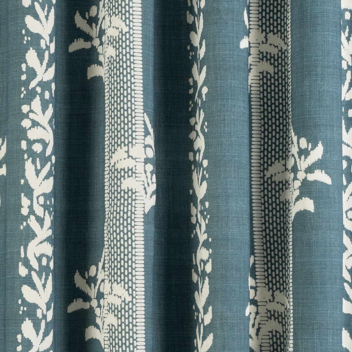 Fabrics & Wallpapers by Sister Parish Design – Tagged "Fabric"