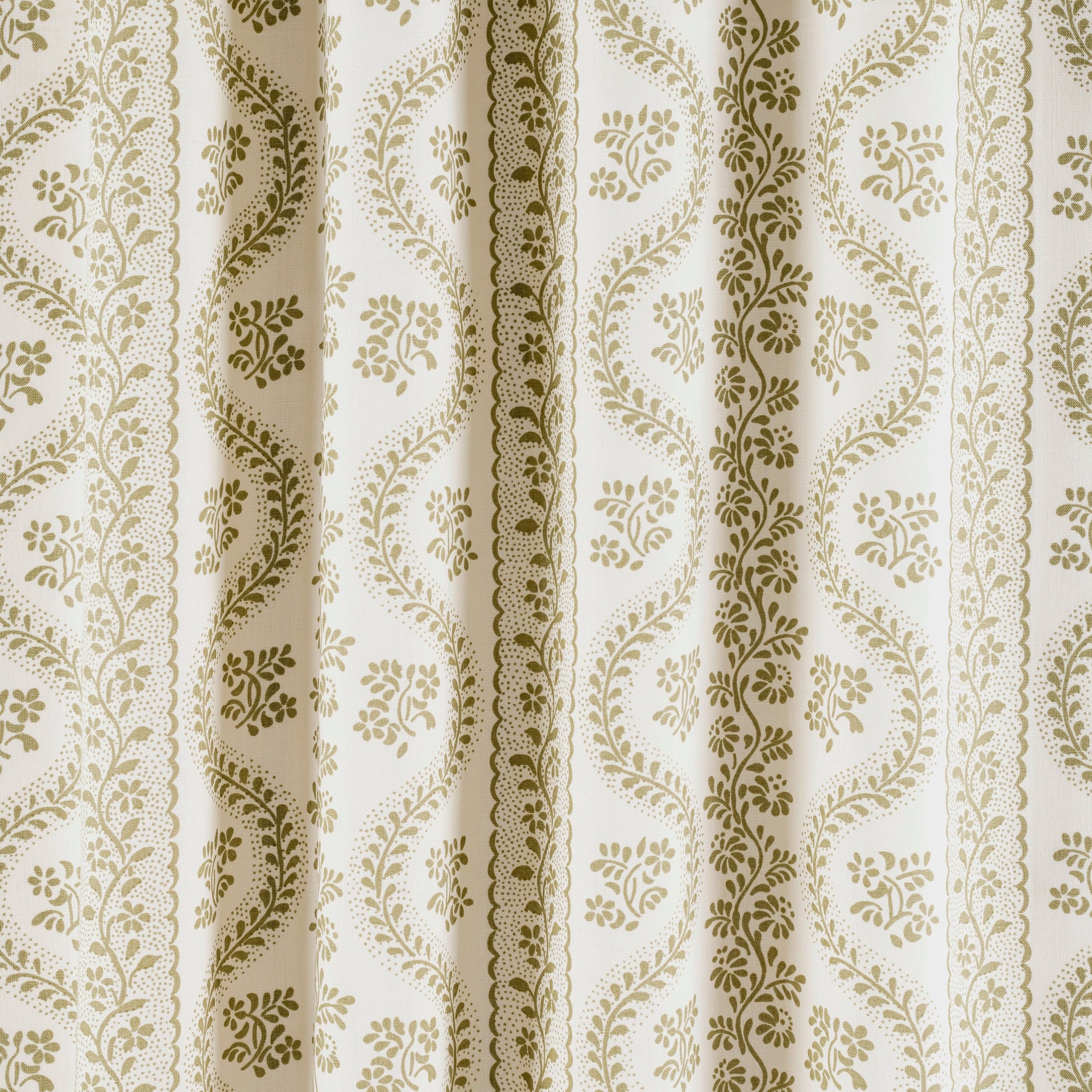 Sister Parish Design | A Designer's Resource For Fabric and Wallpaper